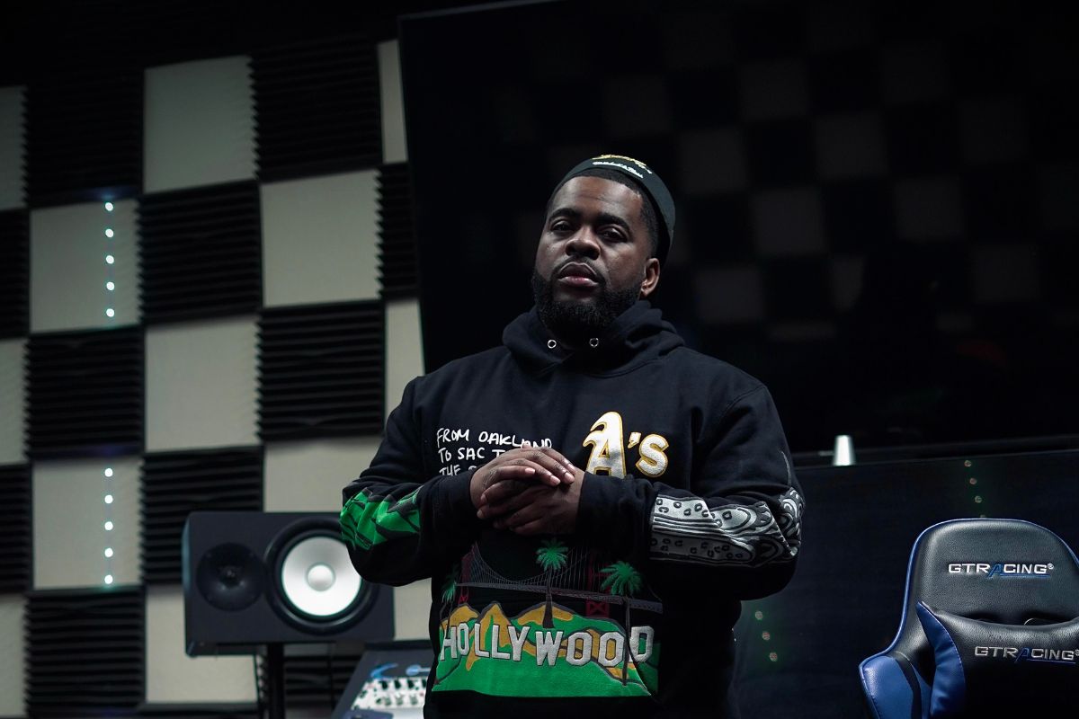 Lil Blood Talks Bay Area Roots, "The Book of Dawa" & Why He Goes To ...