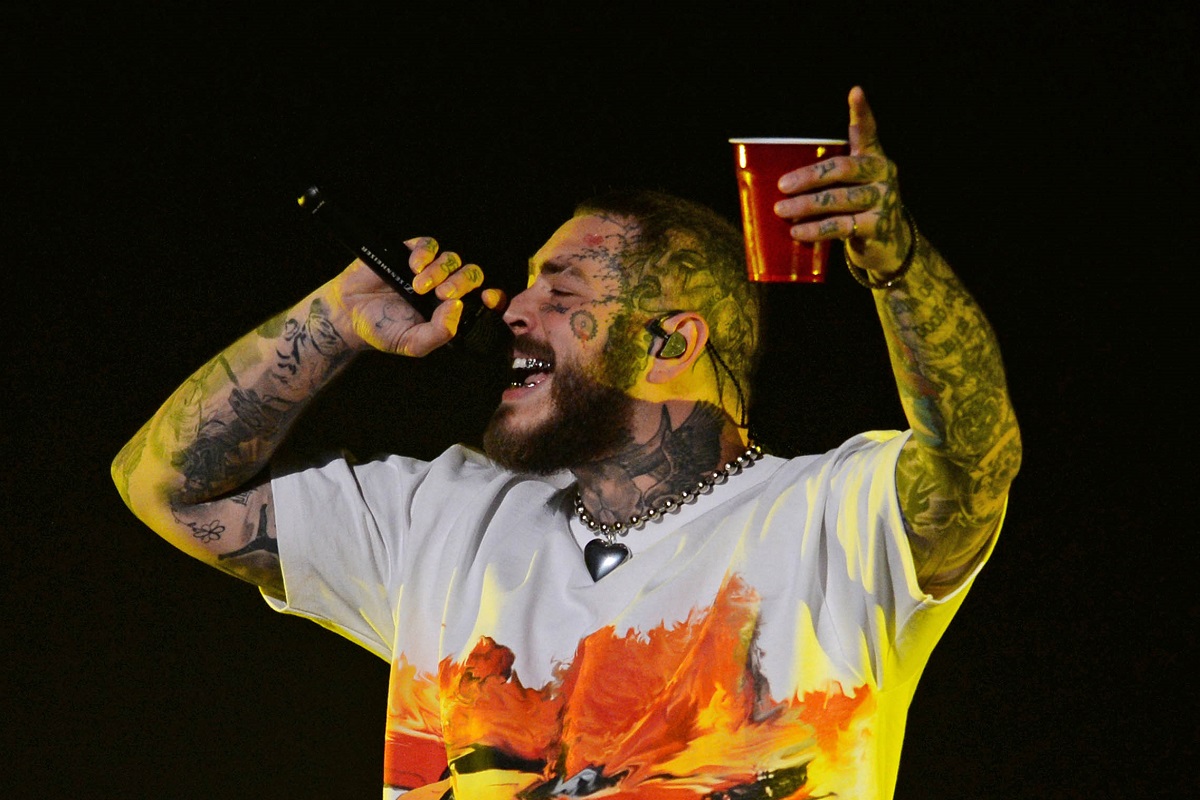 Post Malone's Manager Responds To Reports The Star Broke His Ribs ...