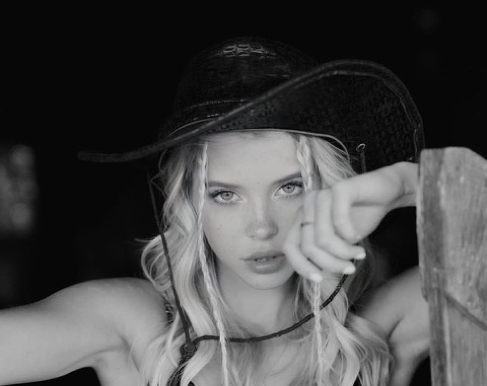 Model and Musician Bruletova Is Taking the Spotlight on Social Media ...