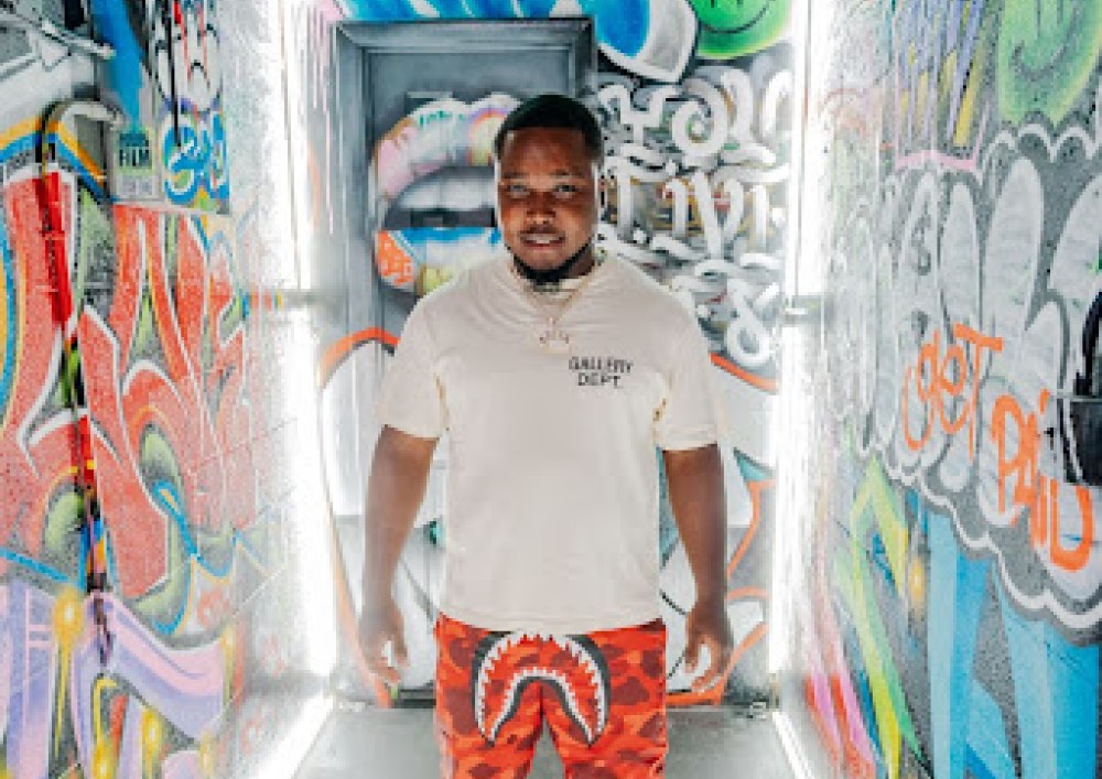 Alabama-Bred Rapper Moneyface Peso Has Joined Forces with Renni Rucci ...