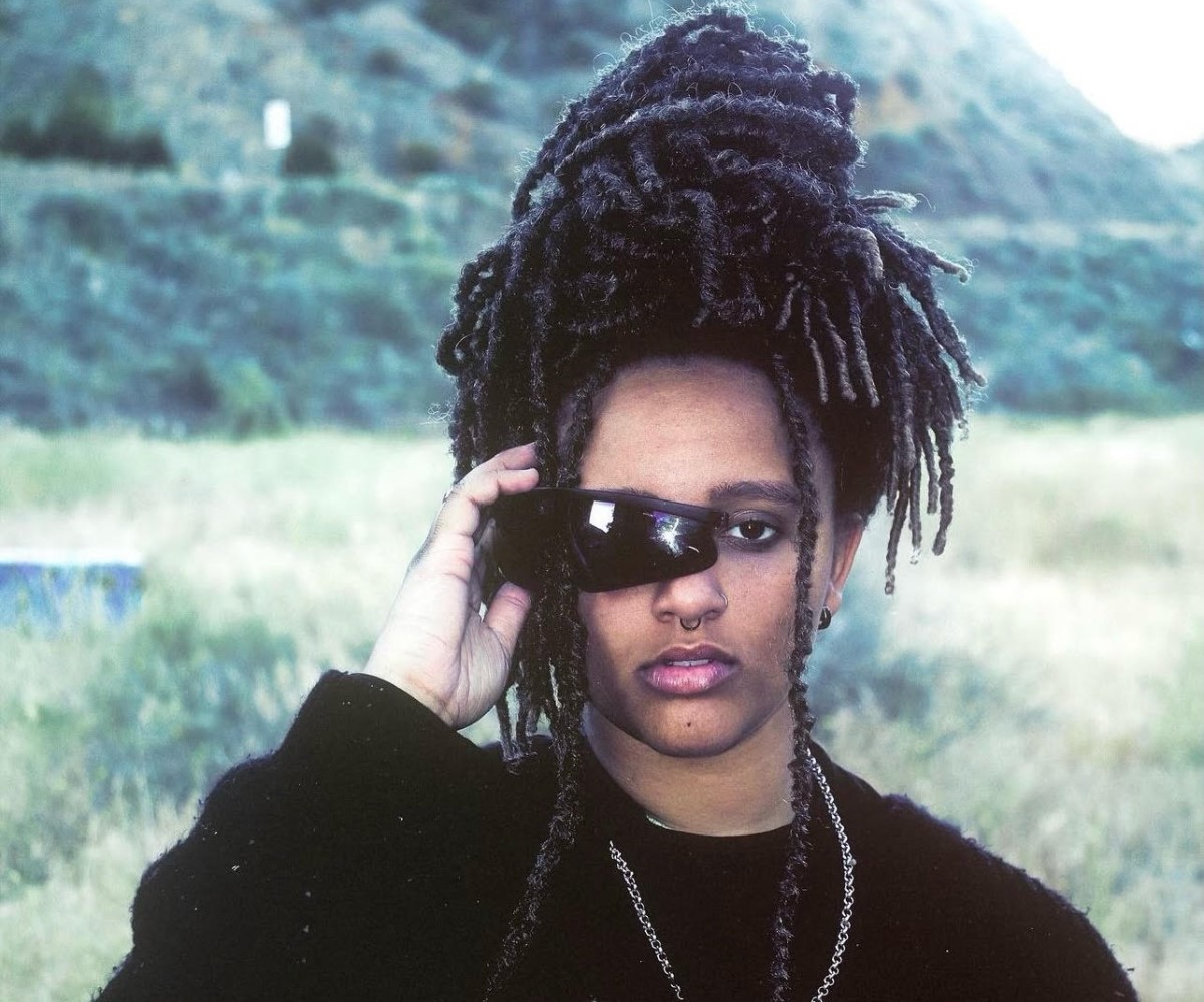 Zoe Rex Is an Independent Artist Breaking Through the Noise